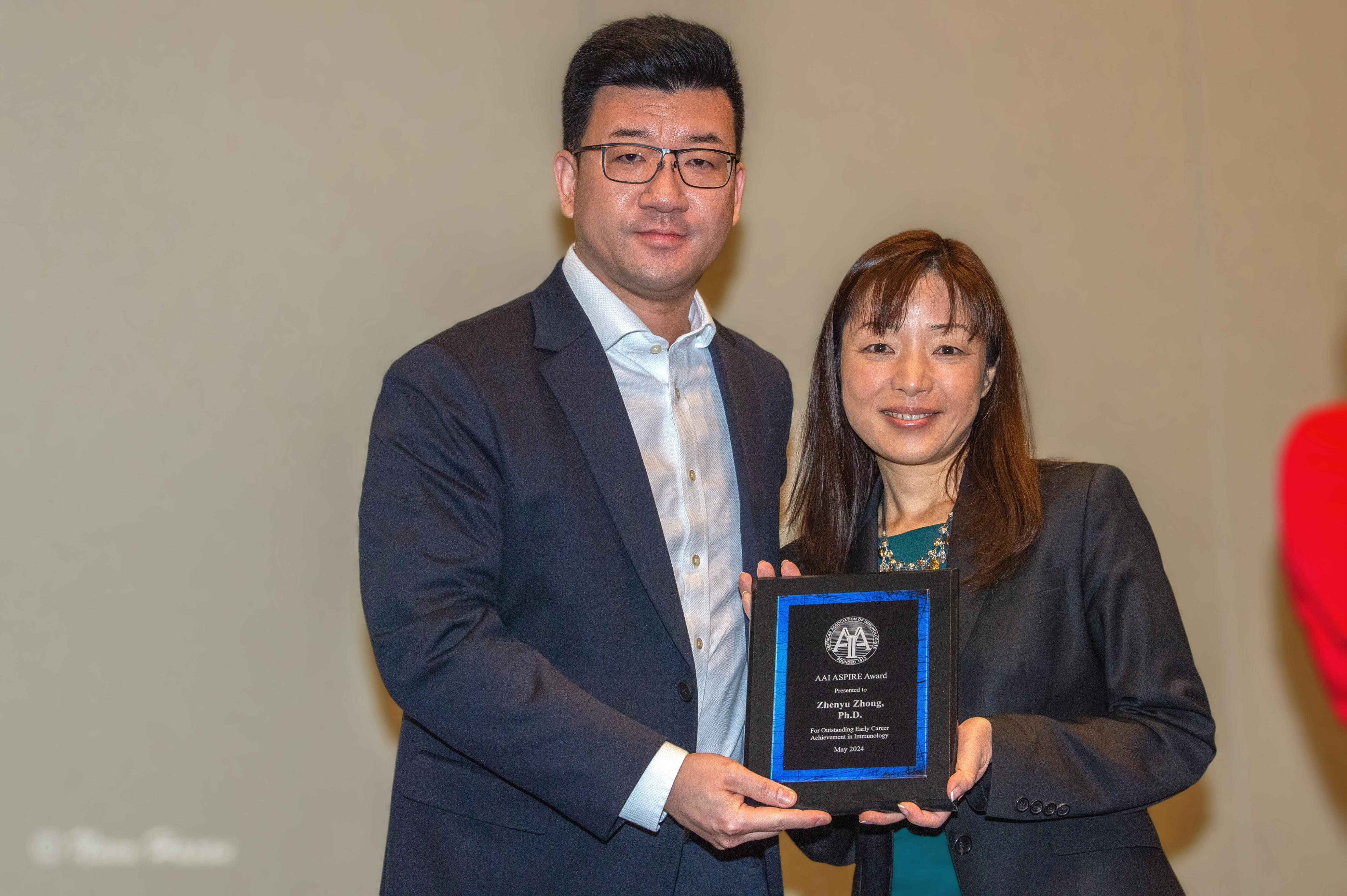 Lab Fun | Zhong Lab | UT Southwestern, Dallas, Texas